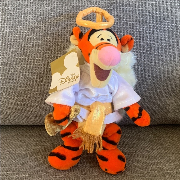 Disney | Toys | 200 Disney Store 9 Bean Bag Choir Boy Angel Tigger ...